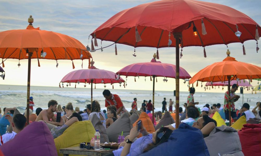 ‘Game-changer’: Jetstar announces direct flights from Sunshine Coast to Bali, with connecting ...